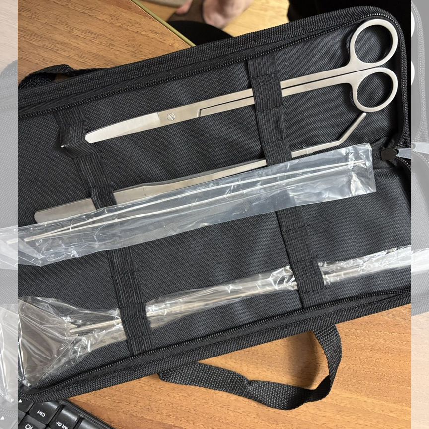 Набор (ножницы изогнутые, 2 пинцета)