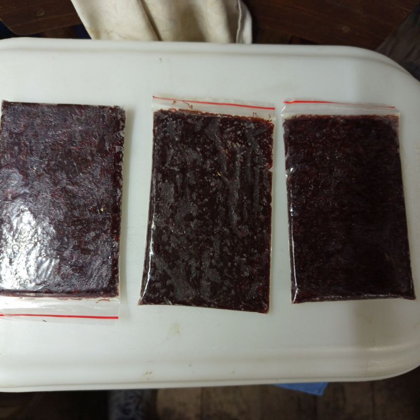 Мотыль замороженный Барнаульский крупный