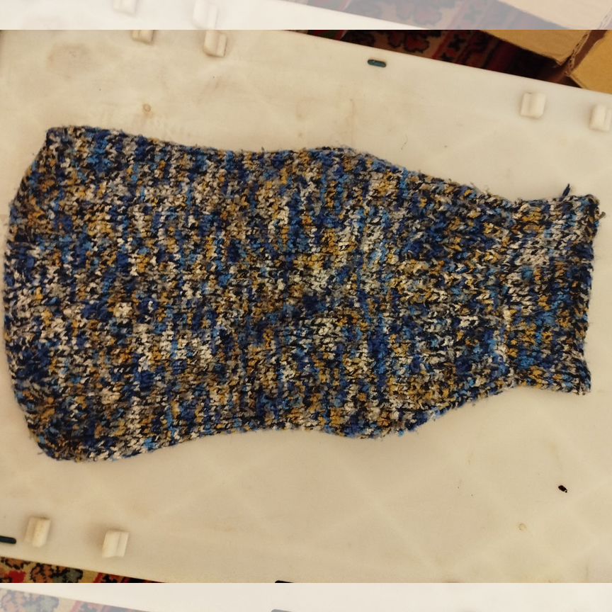 Комбинезон вязаный для собаки