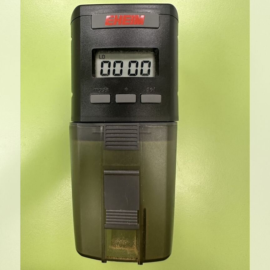 Кормушка для рыб автоматическая eheim 3581