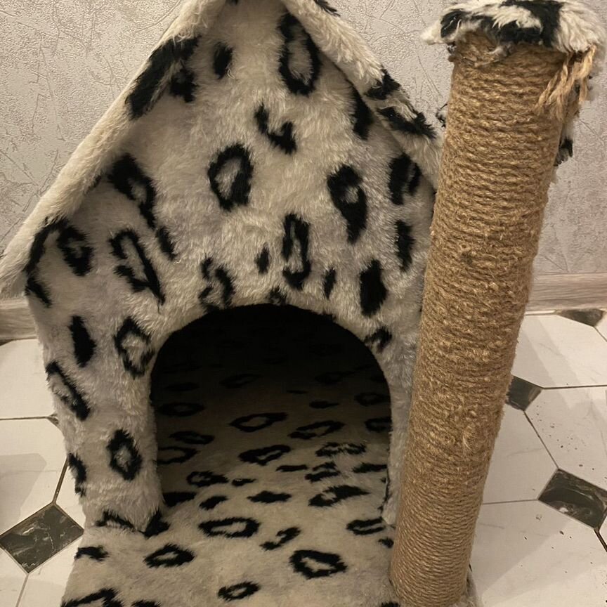 Домик для кота с когтеточкой