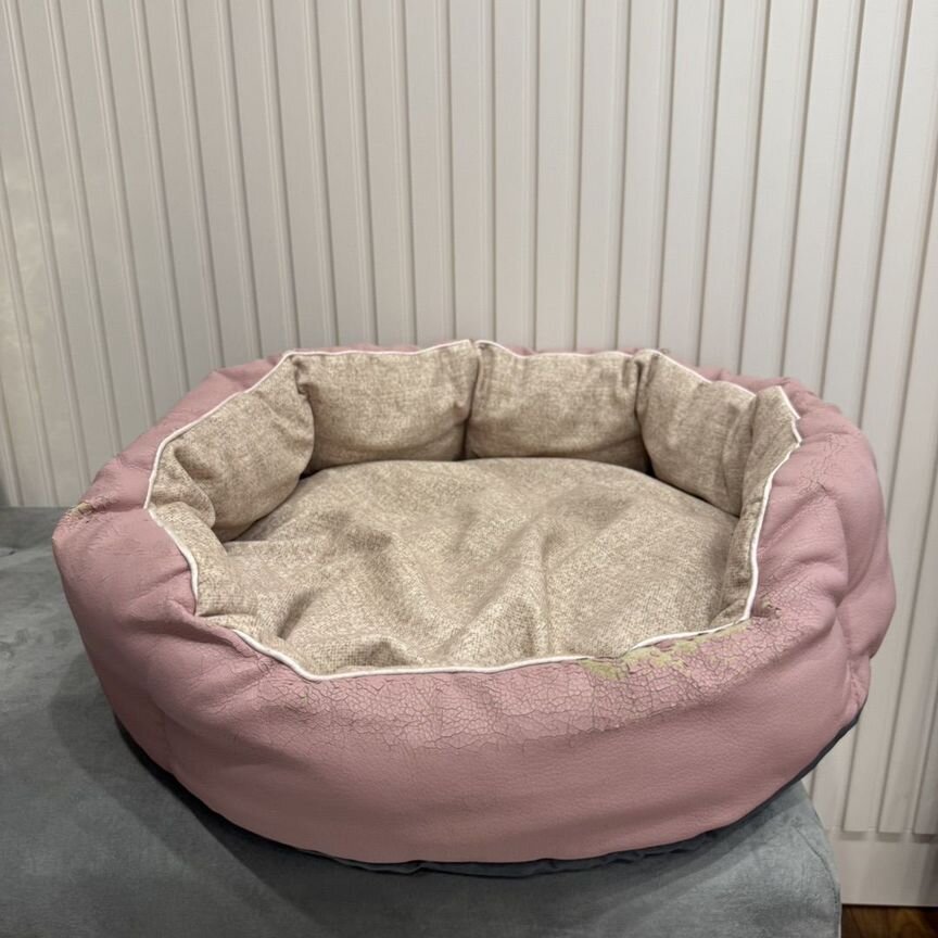 Лежанка для маленьких собак