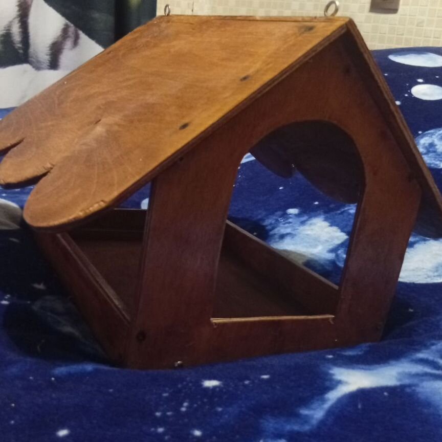 Кормушка для птиц