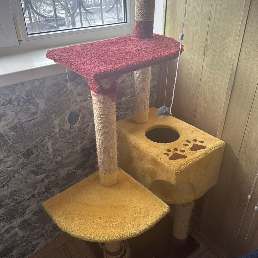 Когтеточка с домиком бу