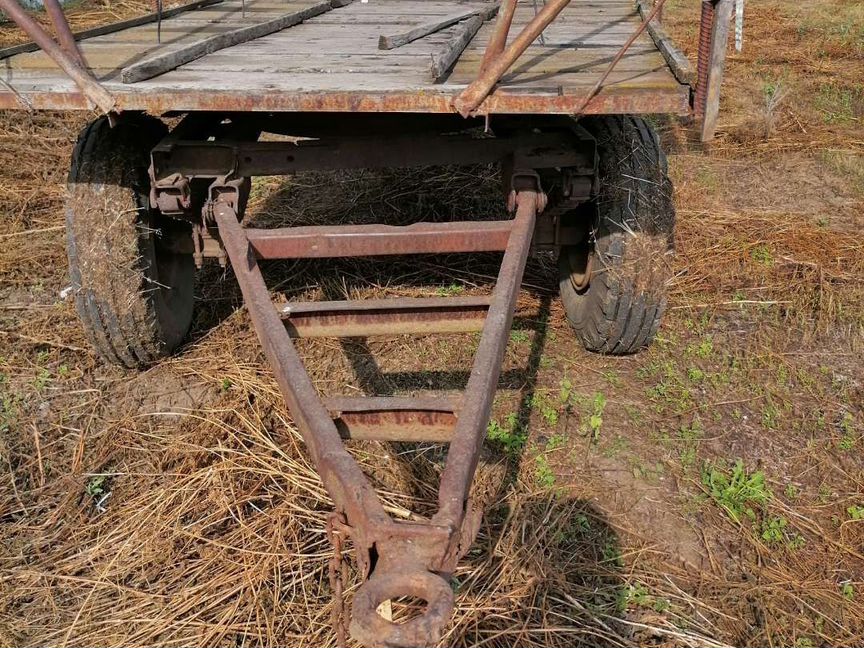 Прицеп для сена, пчел