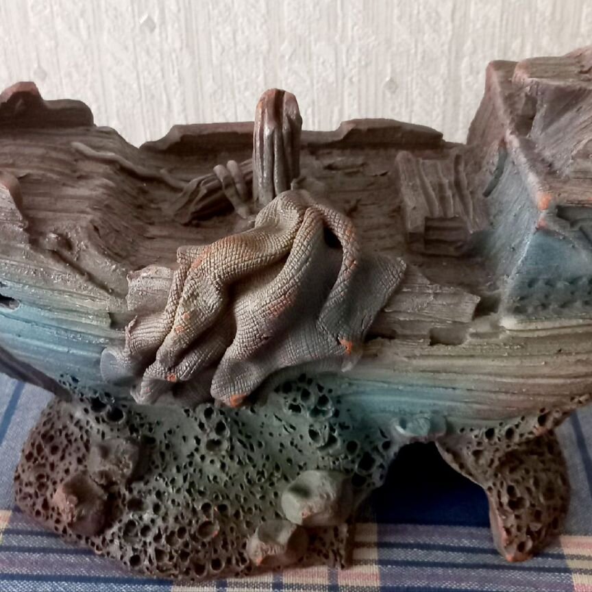 Украшения для аквариума