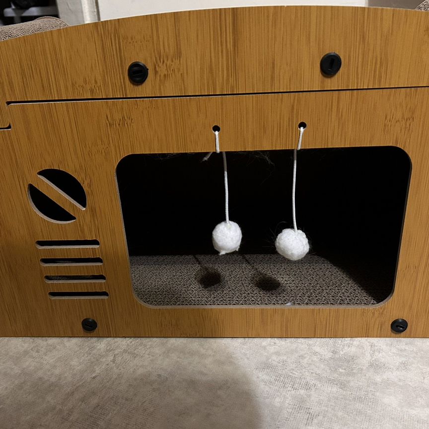 Домик для кошки с когтеточкой