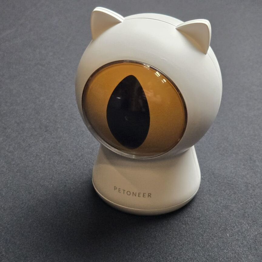 Petoneer SMART Dot умная игрушка для кошек
