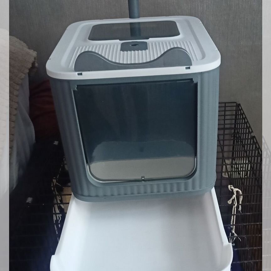 Закрытый лоток для кошек