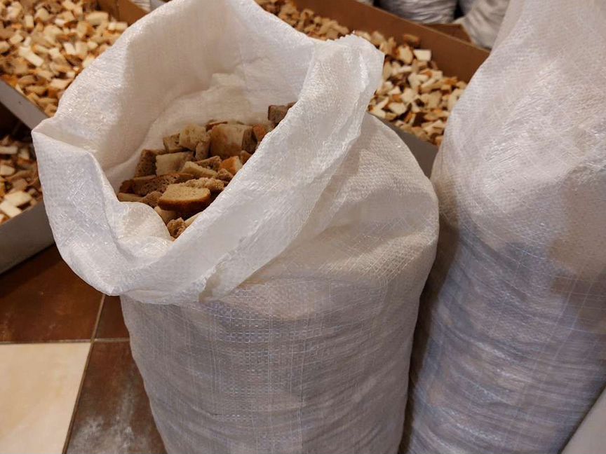 Хлеб,сухари,молочка,мясо для животных