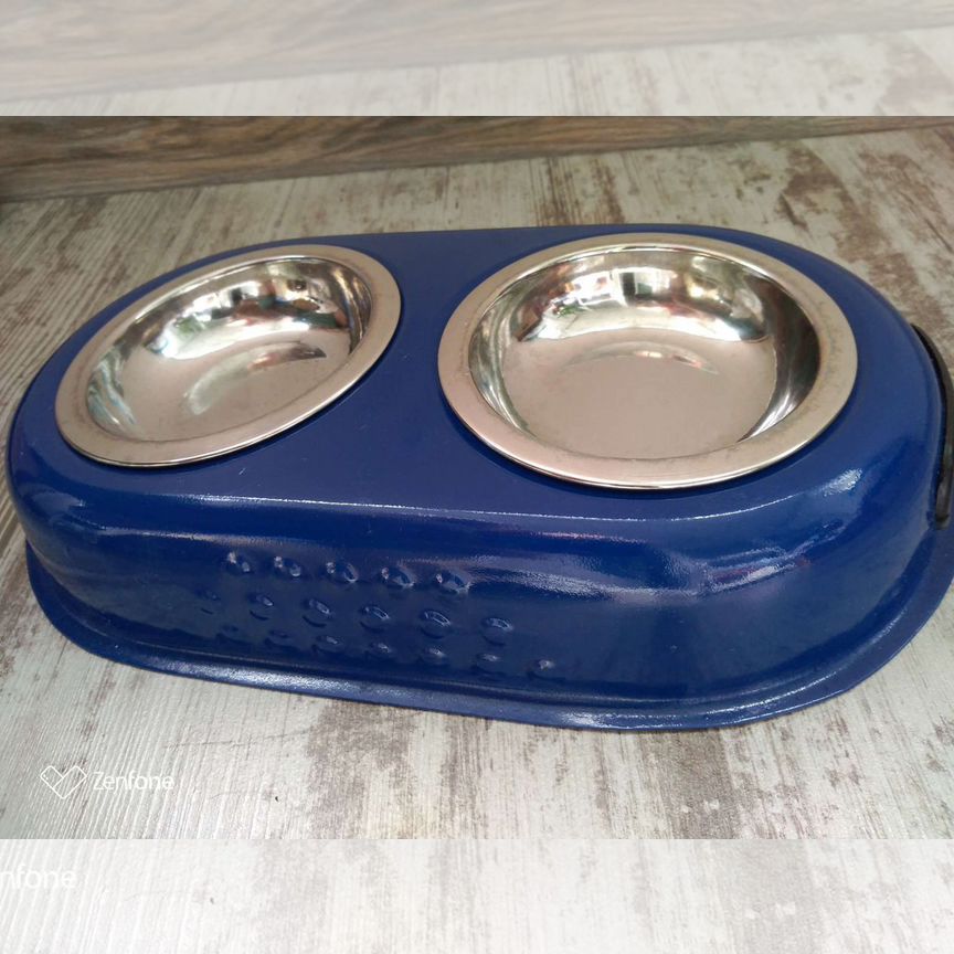 Подставка с мисками для кошки, собачки