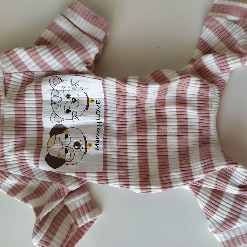 Костюмчик для собак и кошек