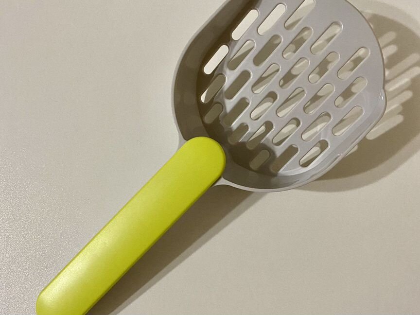 Совок для лотка