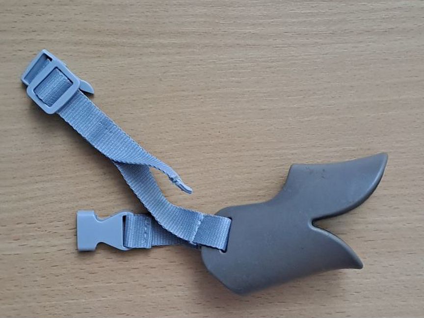 Намордник и ремешок для стрижки мелких собак