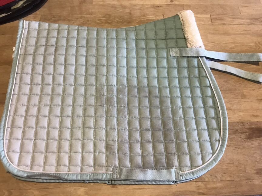 Амуниция для лошади и пони