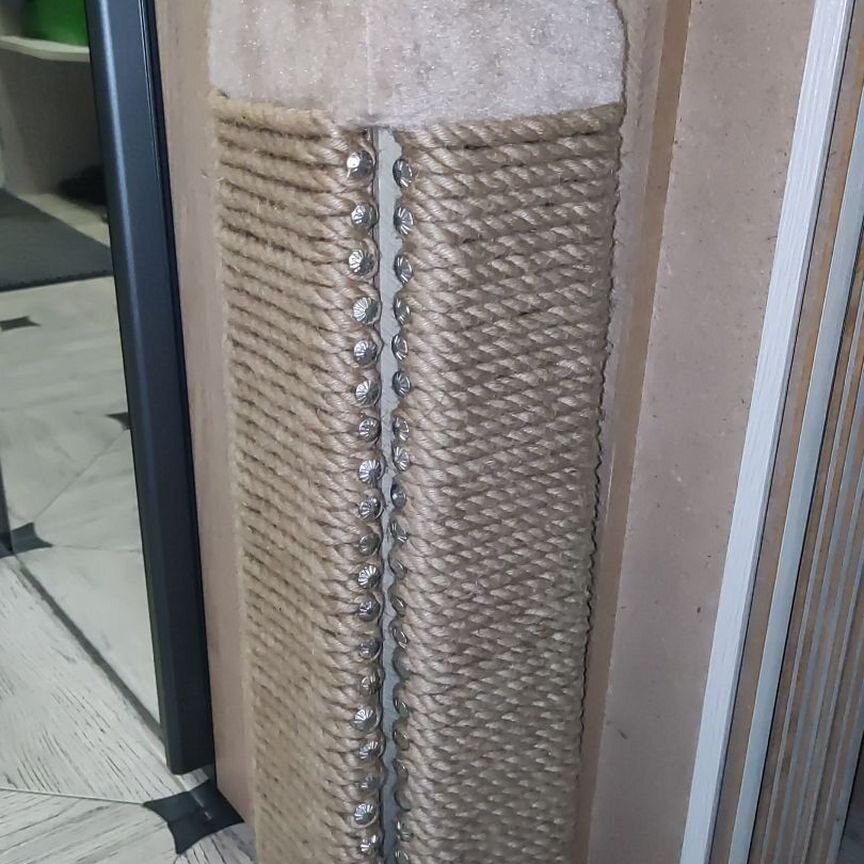 Когтеточка угловая новая