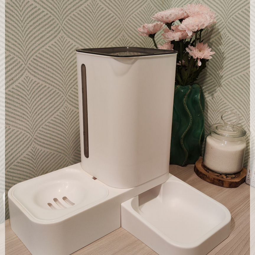 Автоматическая кормушка поилка для кошек и собак