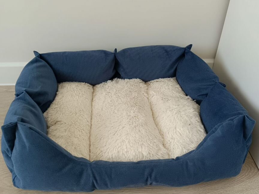 Лежанка для собак и кошек