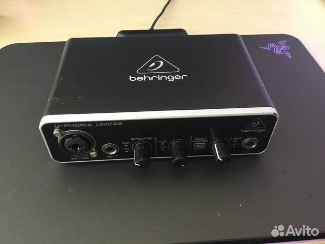 Внешняя звуковая карта Behringer UMC22 купить в Санкт-Петербурге ...