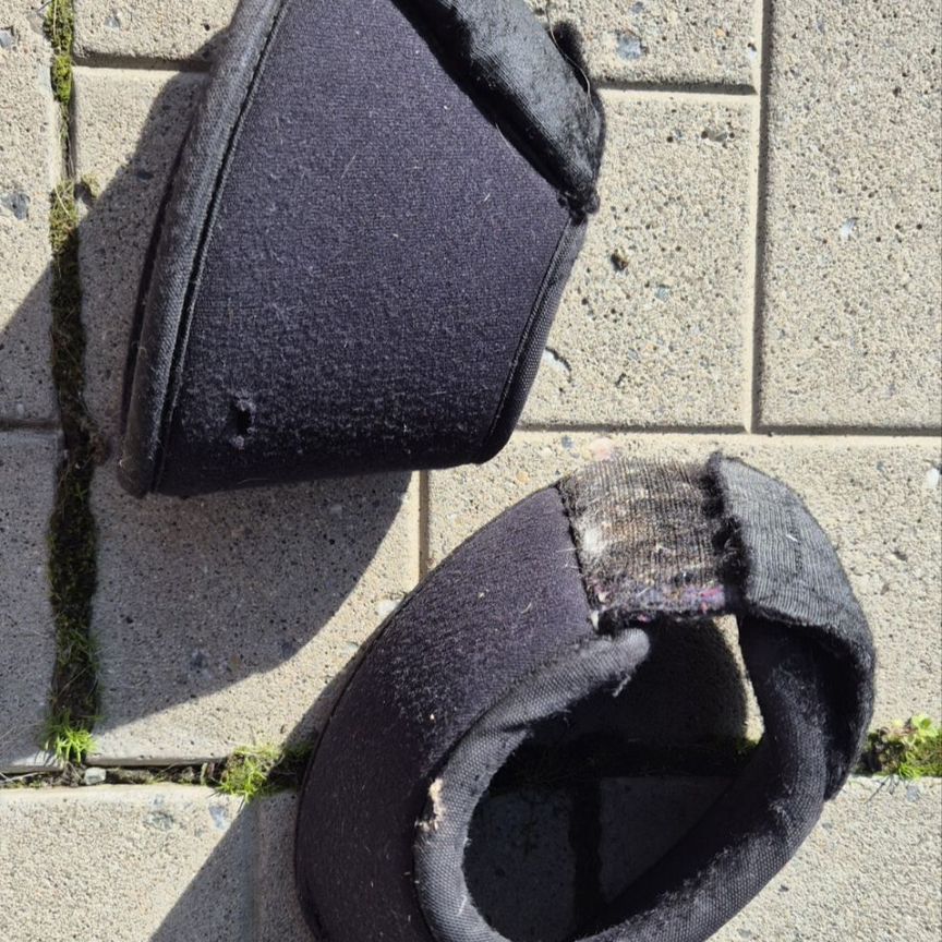 Кабуры для лошади