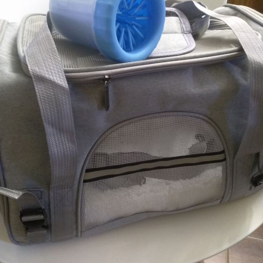 Переноска для животных, лапомойка