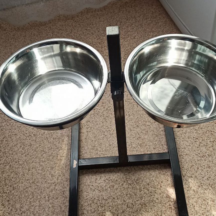 Миски для собак с подставкой большие