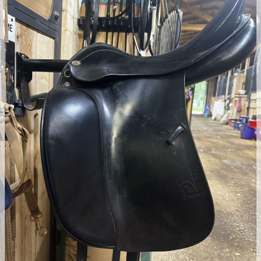 Седло Prestige Top Dressage 17 размер