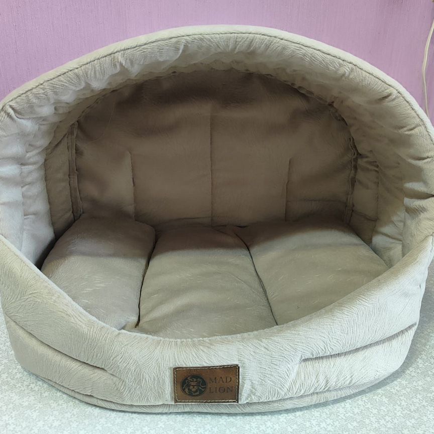 Лежанка для животных (домик)