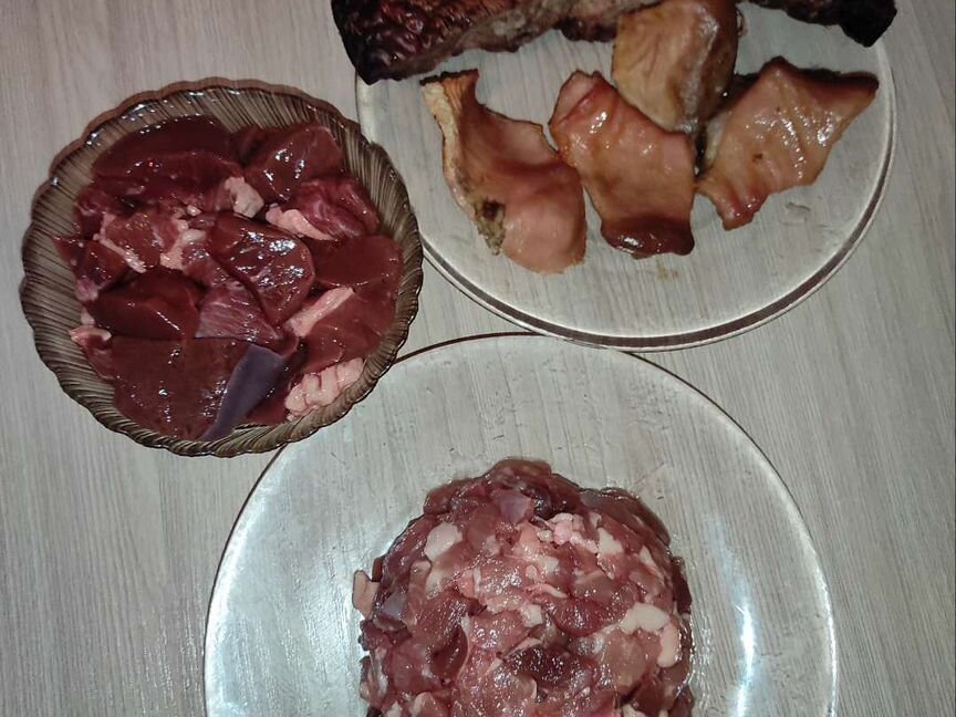 Готовые обеды/лакомства для кошек и собак