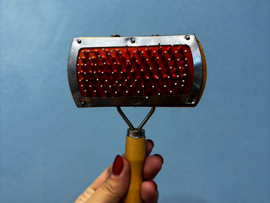 Расческа для кошек, собак