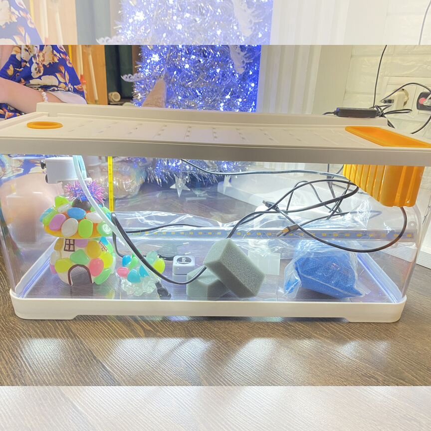 Аквариум на 15литров с фильтром