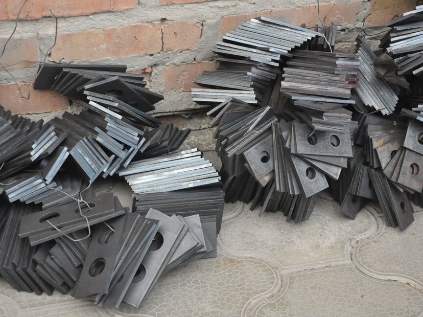 Молотки, бичи на зерновые дробилки для животных