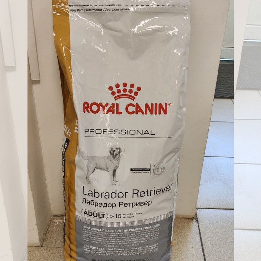 Корм для собак royal canin Labrador Adult