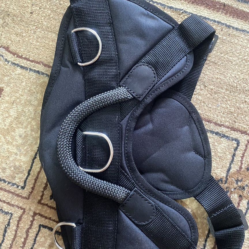 Шлейка с нагрудной вставкой (L)