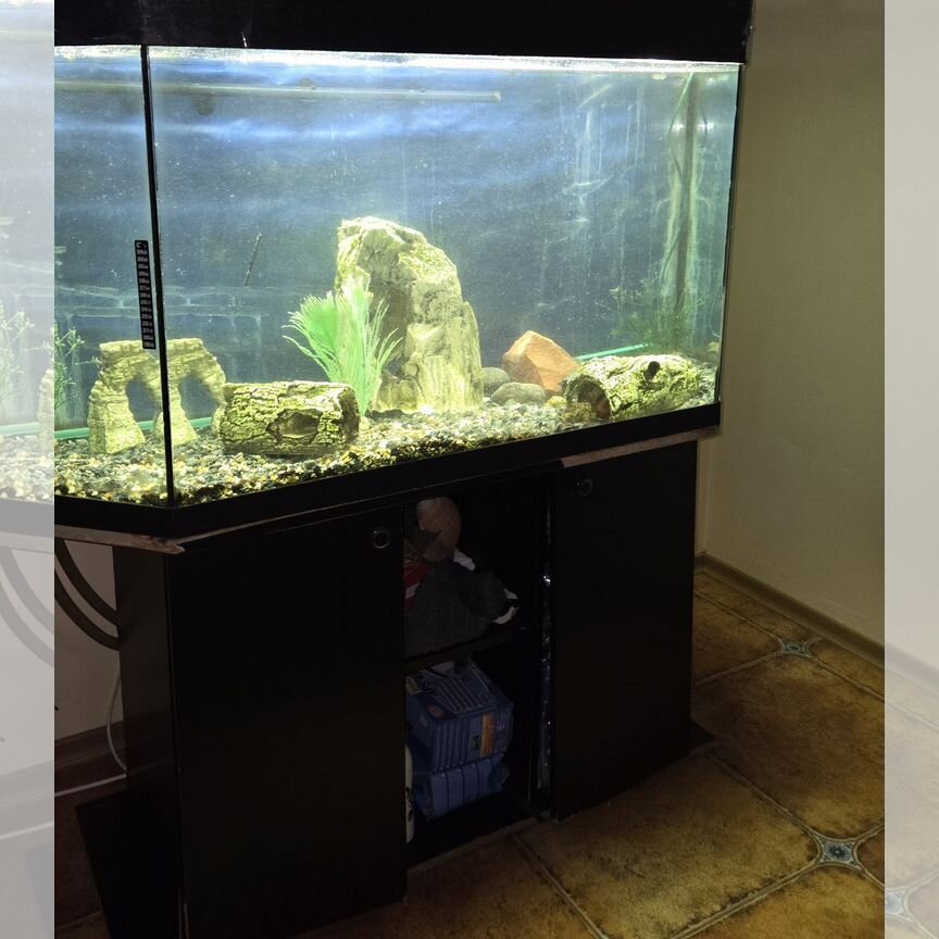 Аквариум с тумбой 500 литров
