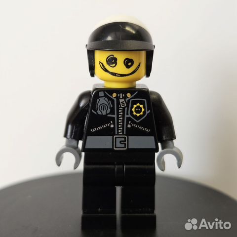 Минифигурка Lego Movie Scribble-Face Bad Cop 71004 купить в Троицке по ...