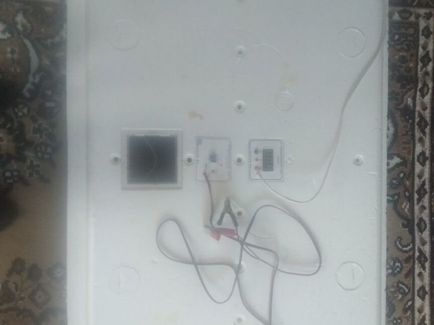 Инкубатор автоматический