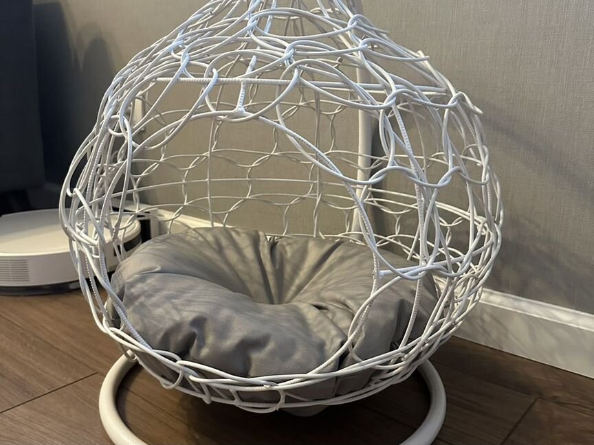 Качели для животных