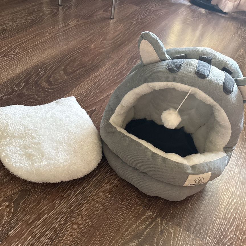 Домик лежанка для кошки