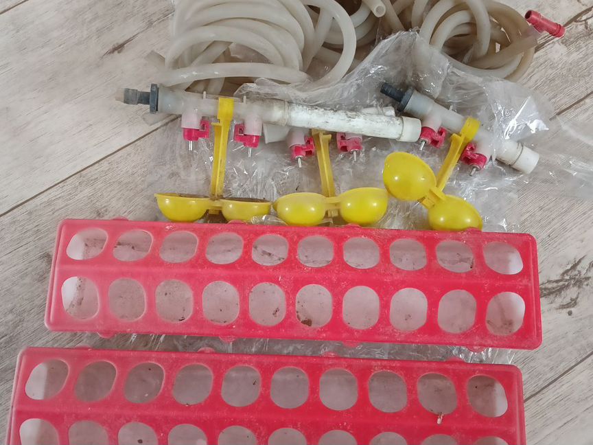 Кормушка для цыплят