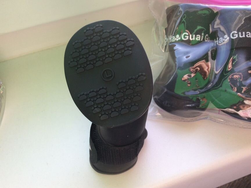 Новые.Резиновые сапожки для собак "L"