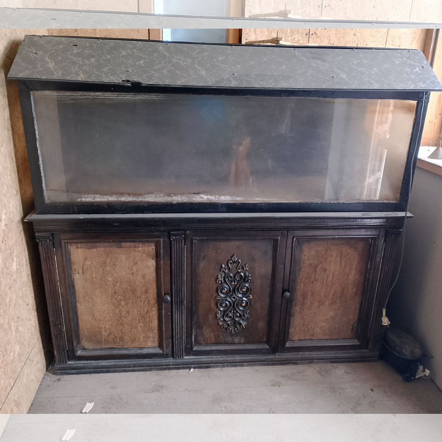 Аквариум с тумбой бу 500 л