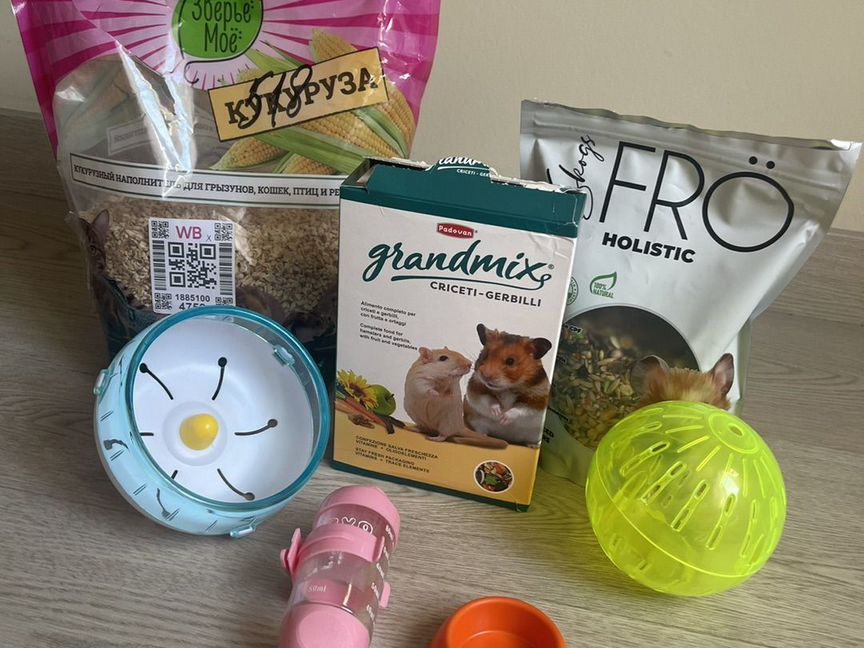 Колесо, поилка, корм, наполнитель, шар, миска