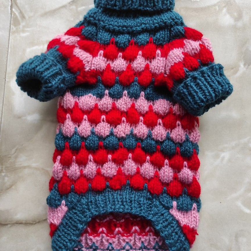 Свитерок для маленьких пород собак и кошек