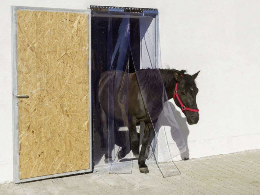 Полосовые пвх завесы