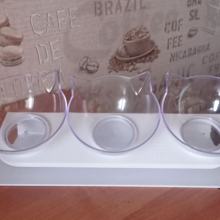 Миски на подставке для кошек