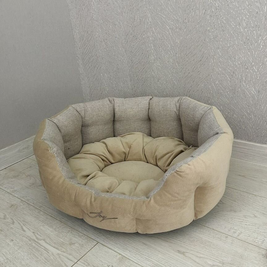 Лежанка для собак