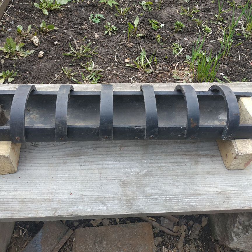 Кормушка для куриц