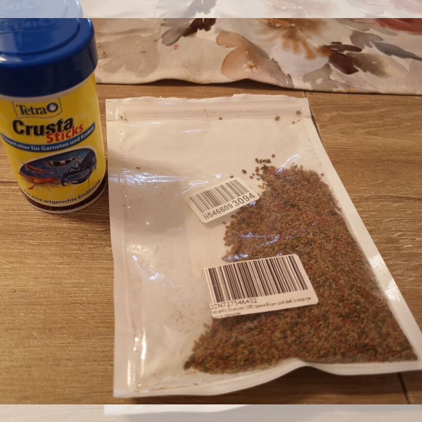 Корм для рыб и креветок