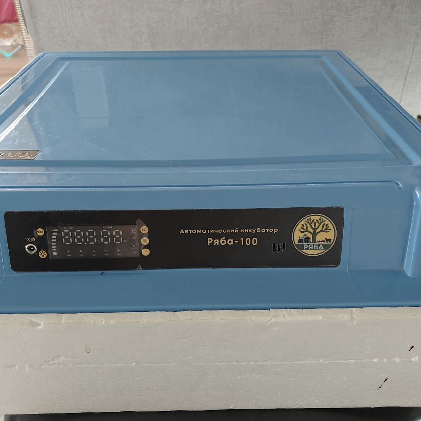Инкубатор для яиц автоматический бу
